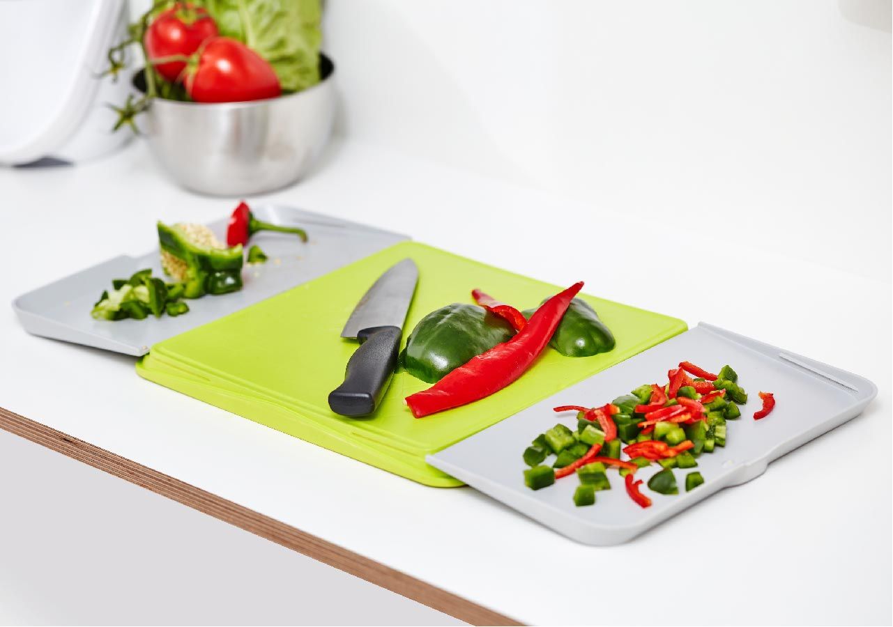 Addis Chop & Swipe Chopping Board (518833)