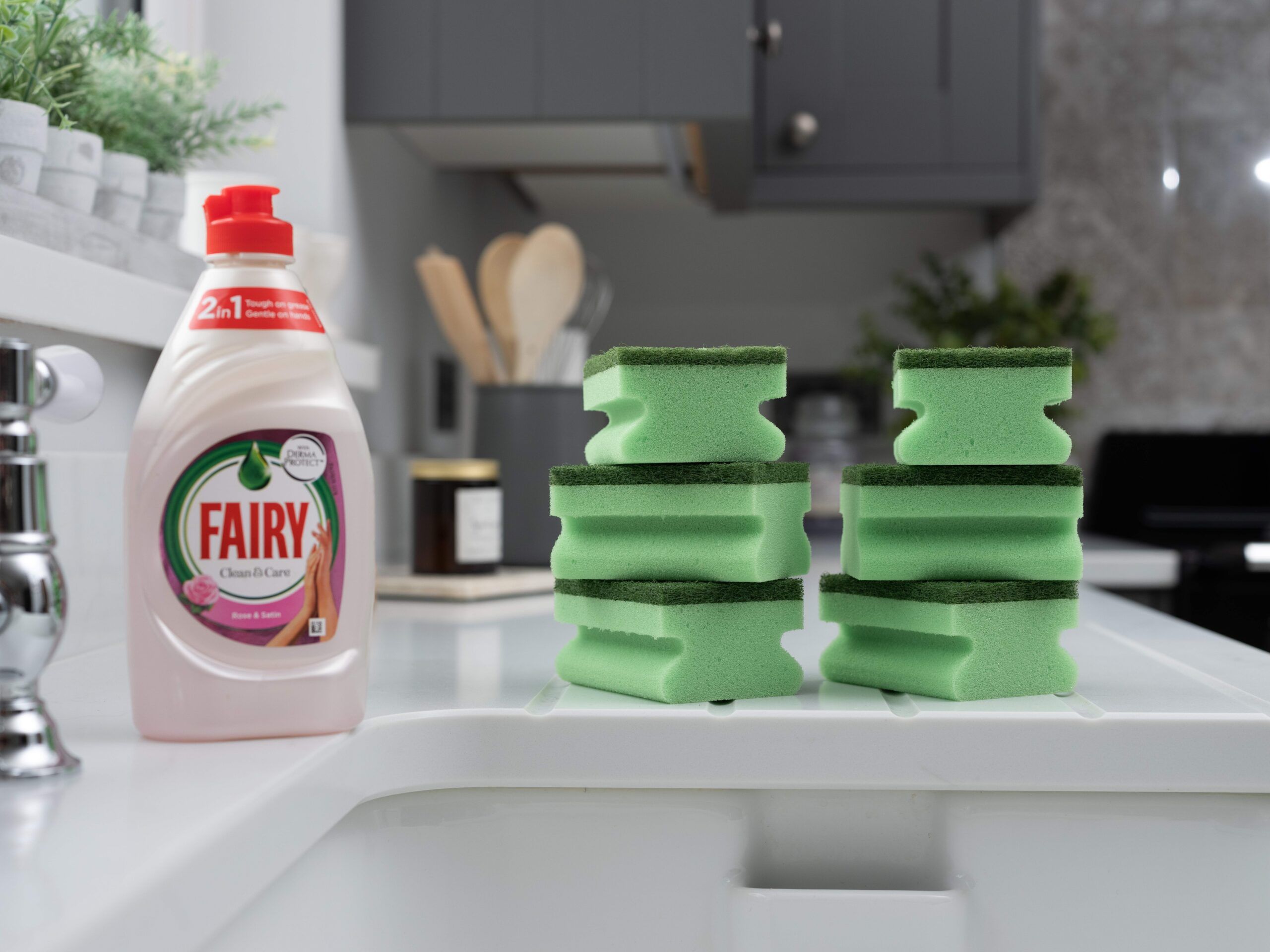 Addis Fairy Dual Sponge Scourer with Crystals 6PK (518942)