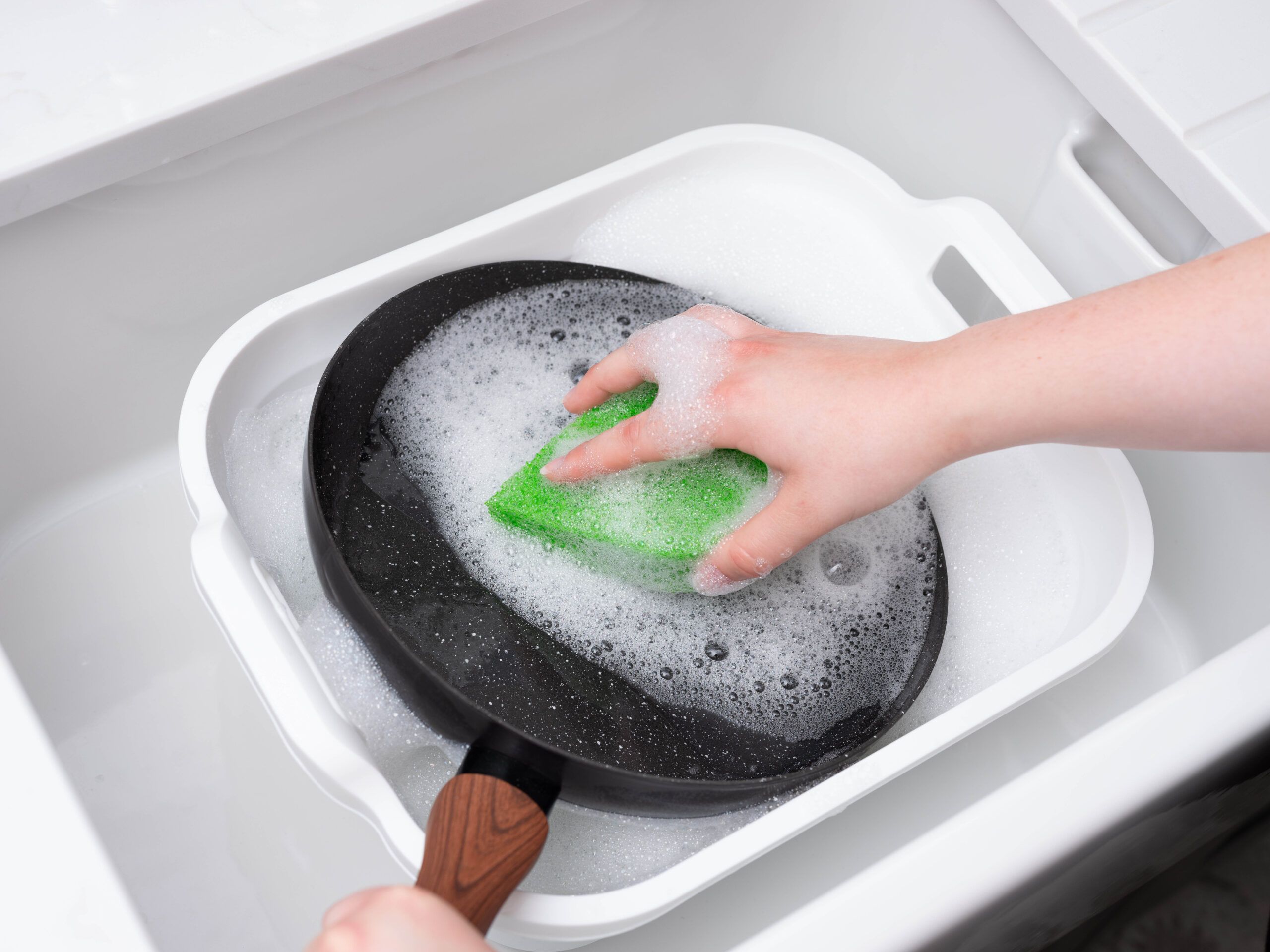 Addis Fairy Tear Drop Scrubber (518971)